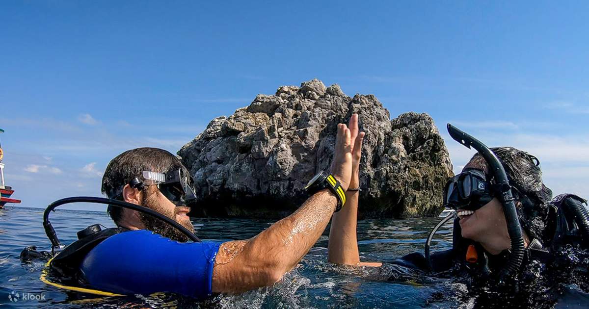 Join our Dive Trip to Sail Rock in Koh Phangan with PADI 5 Star Dive ...